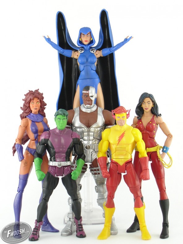 First Look – DC Universe Classics Raven