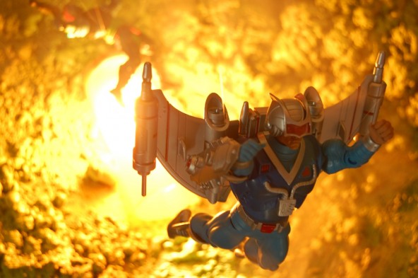MOTUC Review – Icarius