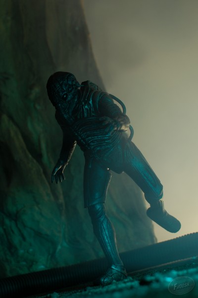 Action Figure Feature – Prometheus Chair Suit Engineer