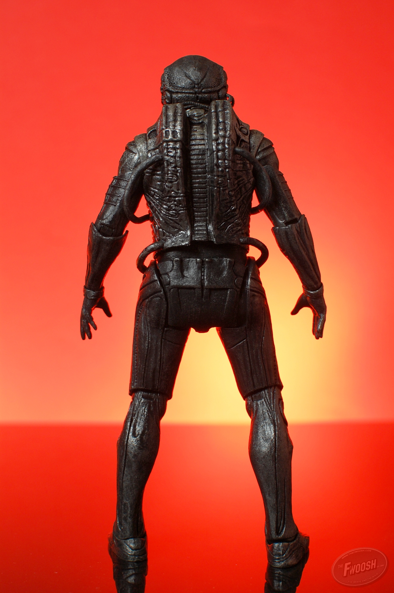 Action Figure Feature – Prometheus Chair Suit Engineer – Fwoosh