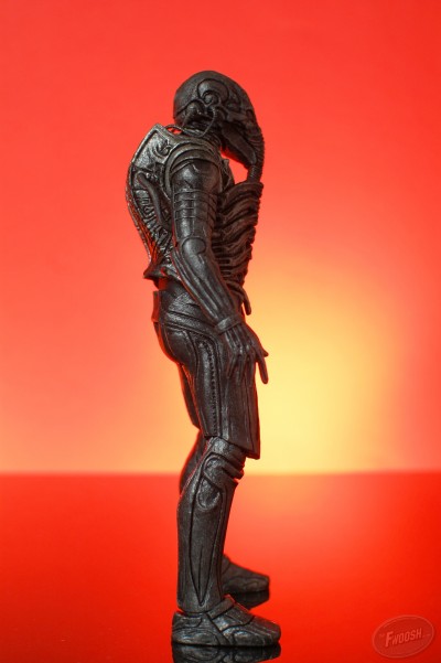 Action Figure Feature – Prometheus Chair Suit Engineer