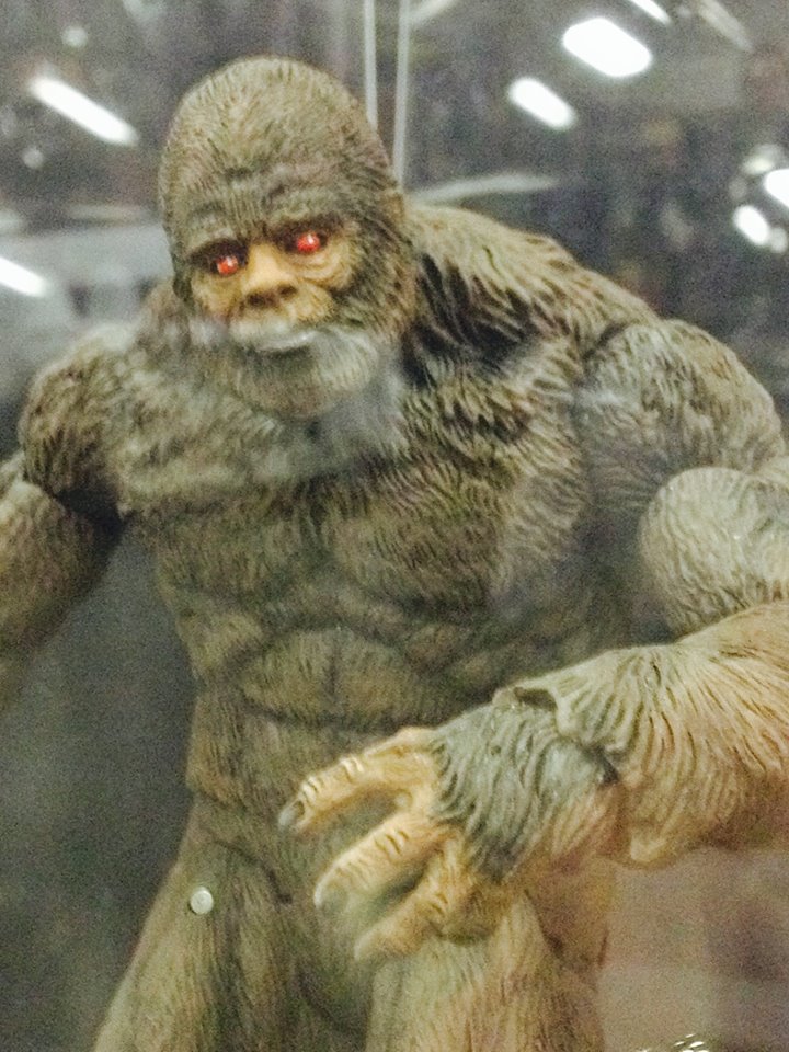 Creatureplica- Cryptozoology Yeti Revealed at HorrorHound