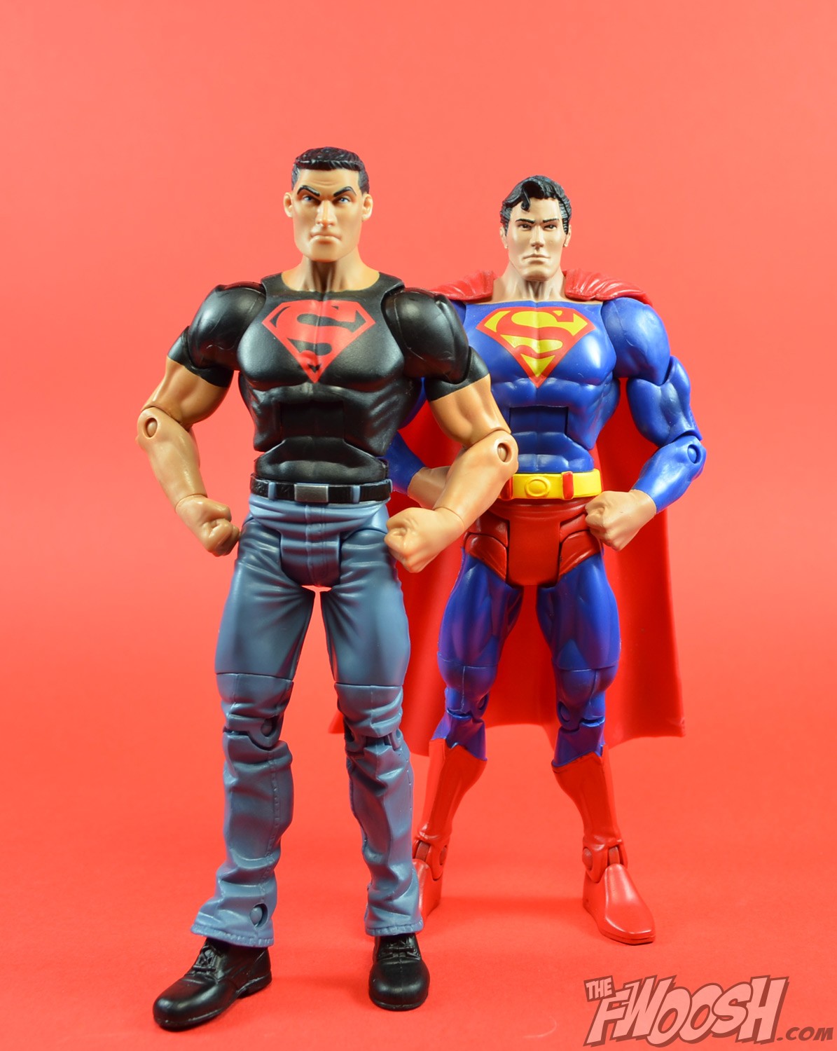 First Look – DC Signature Series Superboy