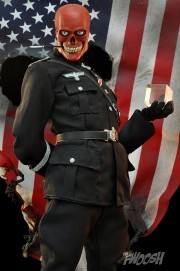 Sideshow Collectibles — Premium Format Captain America and Red Skull