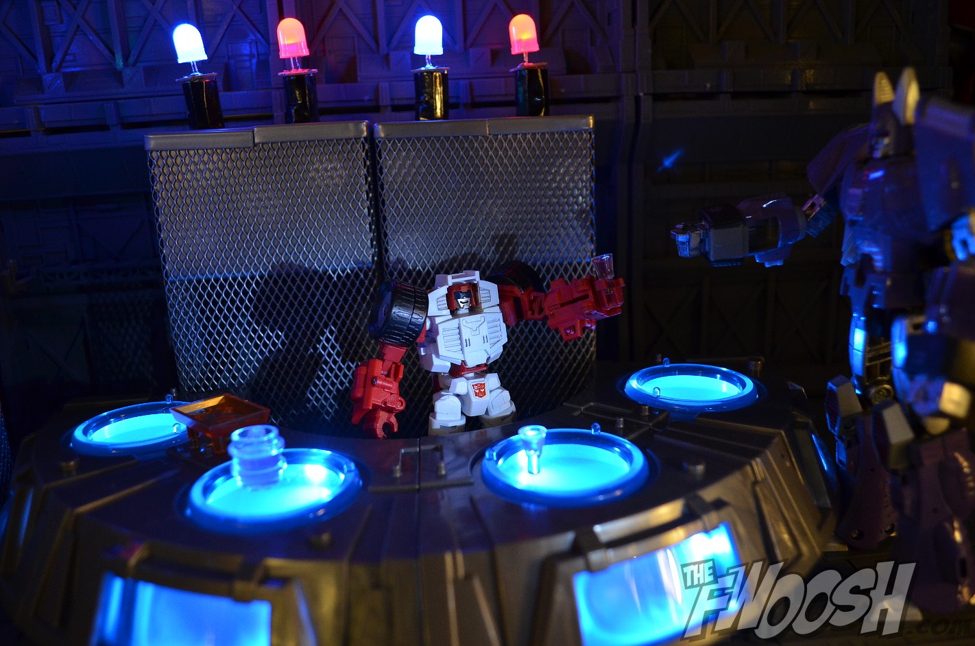 Transformers Quick Pics – Swerve’s Bar