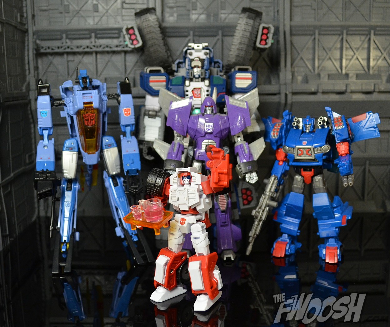 MakeToys – Trash Talk and Cogwheel (Transformers Swerve and Gears)