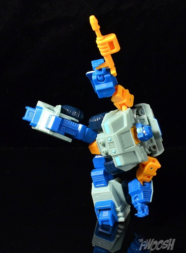 Mech Ideas – Demolition Crue: Gauntlet (3rd Party Transformers Ironfist)