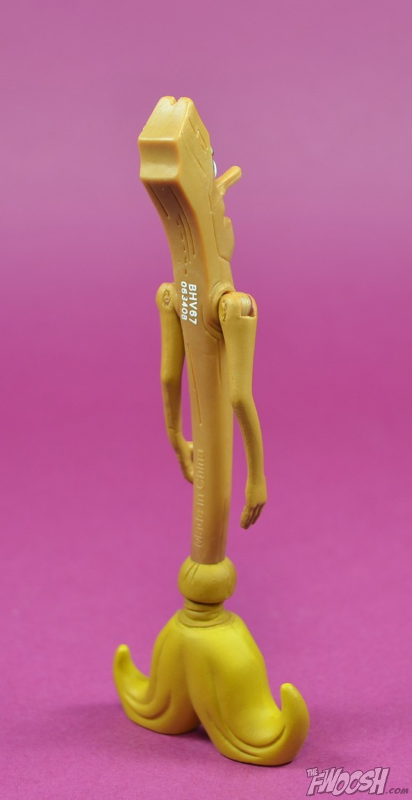 First Look – Masters of the Universe Classics Madame Razz and Broom