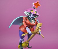 First Look – Masters of the Universe Classics Madame Razz and Broom