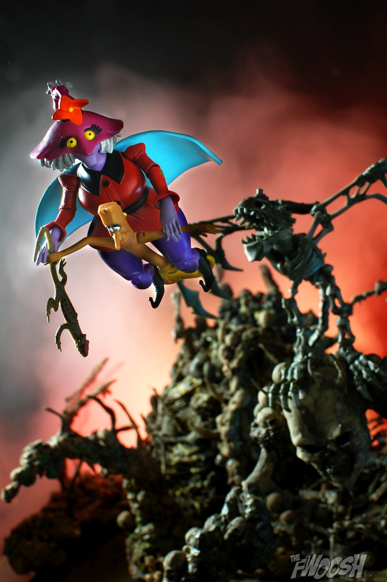 Masters of the Universe Classics Feature – Madame Razz – Fwoosh