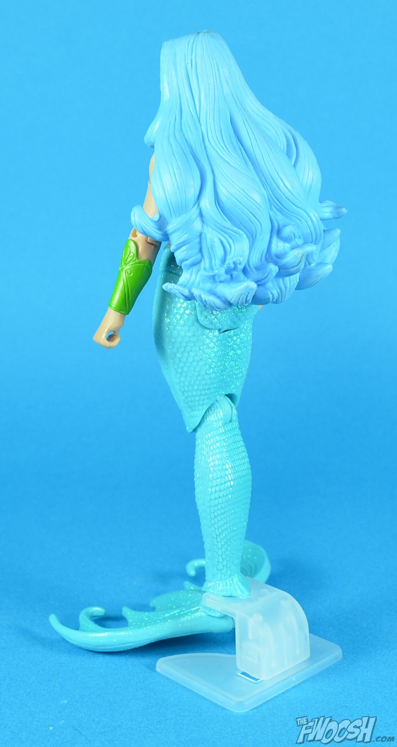 Masters-of-the-Universe-Classics-MOTUC-Mermista-Review-mer-turn-3