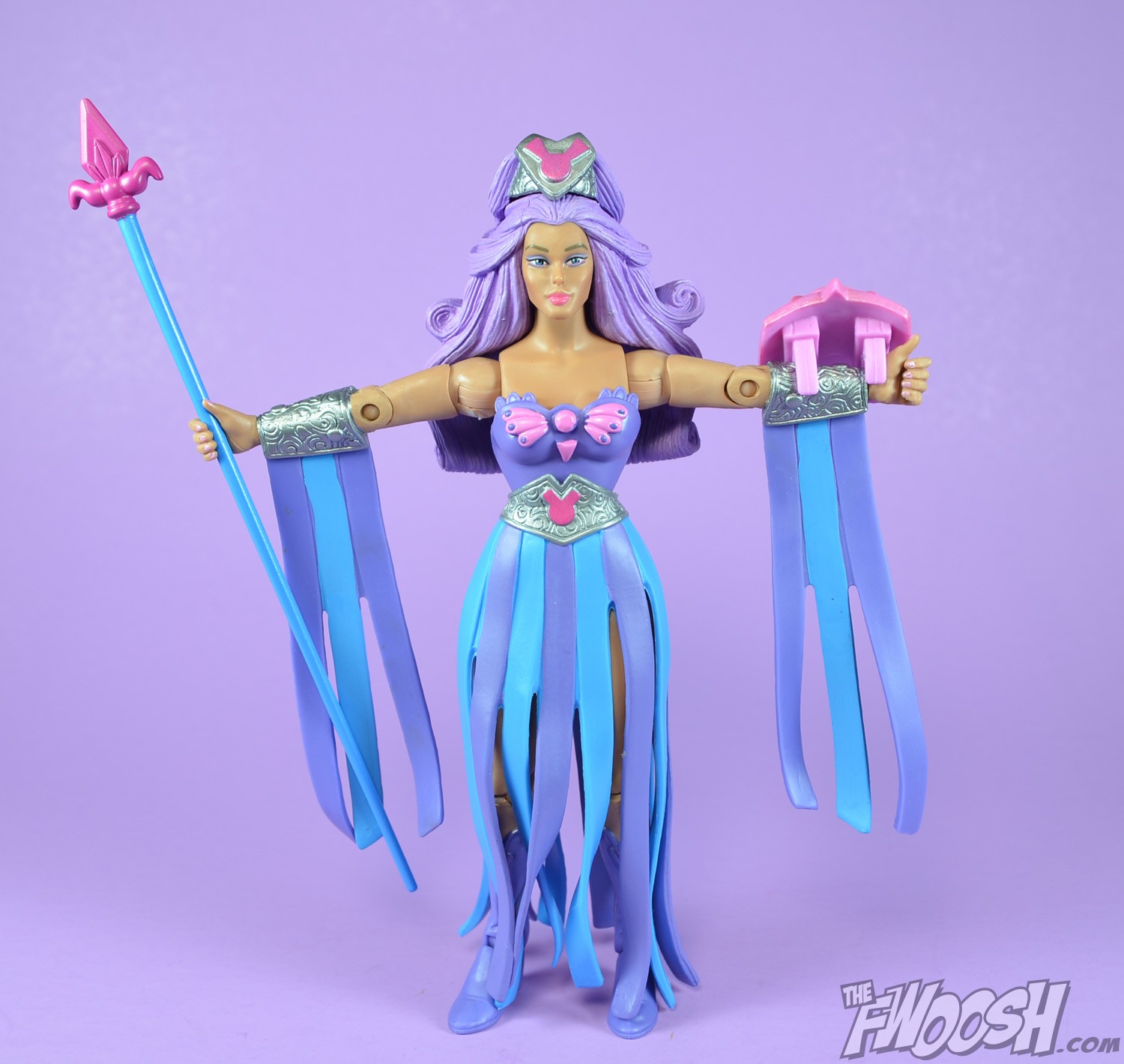 Masters-of-the-Universe-Classics-MOTUC-Spinnerella-Review-armed-spin