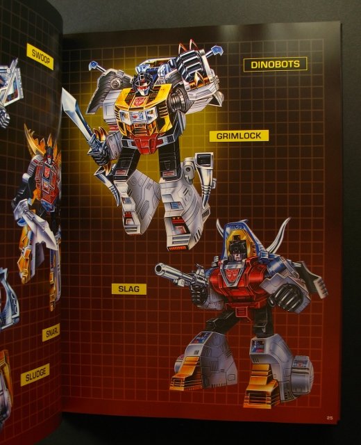 Transformers Legacy – The Art of Transformers Packaging Book Review