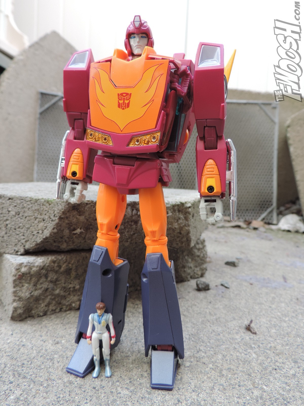 Takara: Transformers MP-28 Hot Rodimus