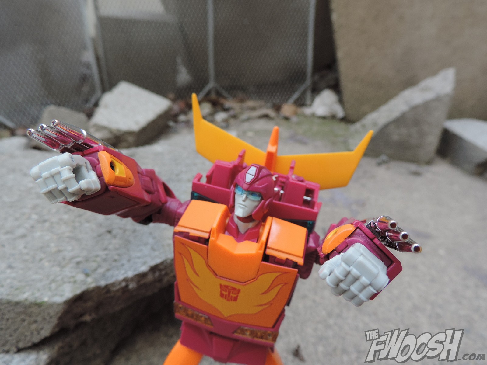 Takara: Transformers MP-28 Hot Rodimus