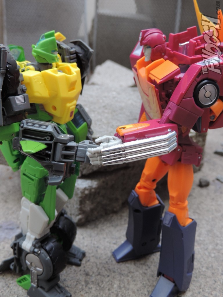 Takara: Transformers MP-28 Hot Rodimus