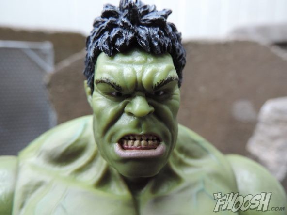 Hot Toys KO: “Mini” Hulk Figure