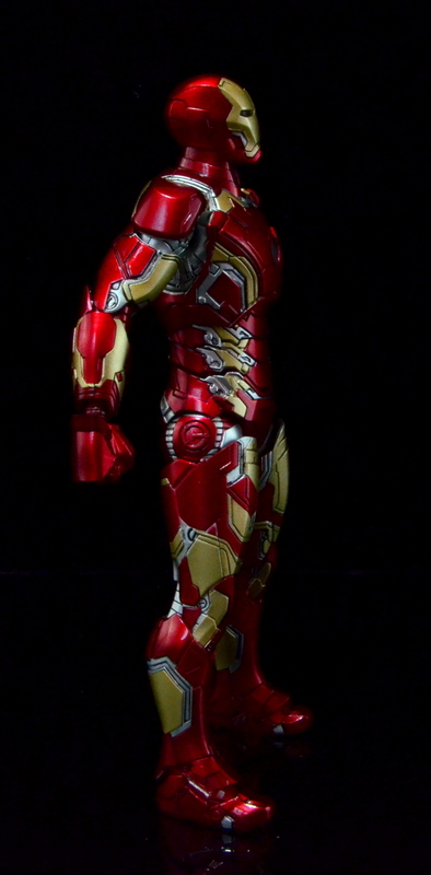 Comicave Studios: Iron Man Mark 43