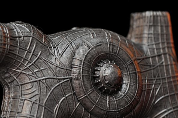 NECA: Cinemachines Alien Space Jockey and Derelict Ship