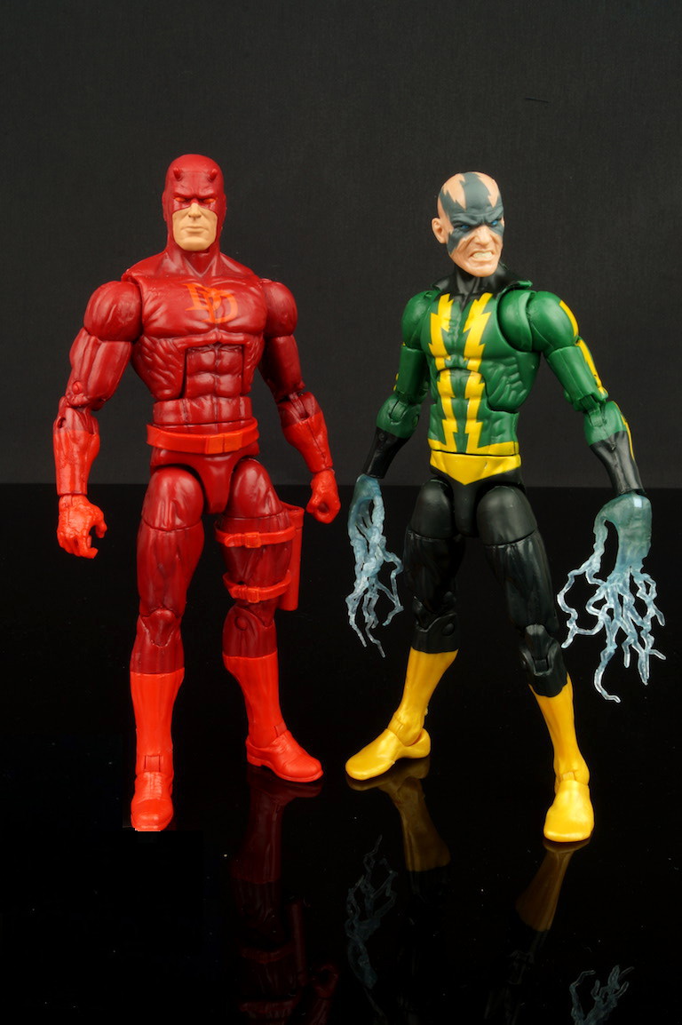 Hasbro: Marvel Legends Space Venom Series Electro