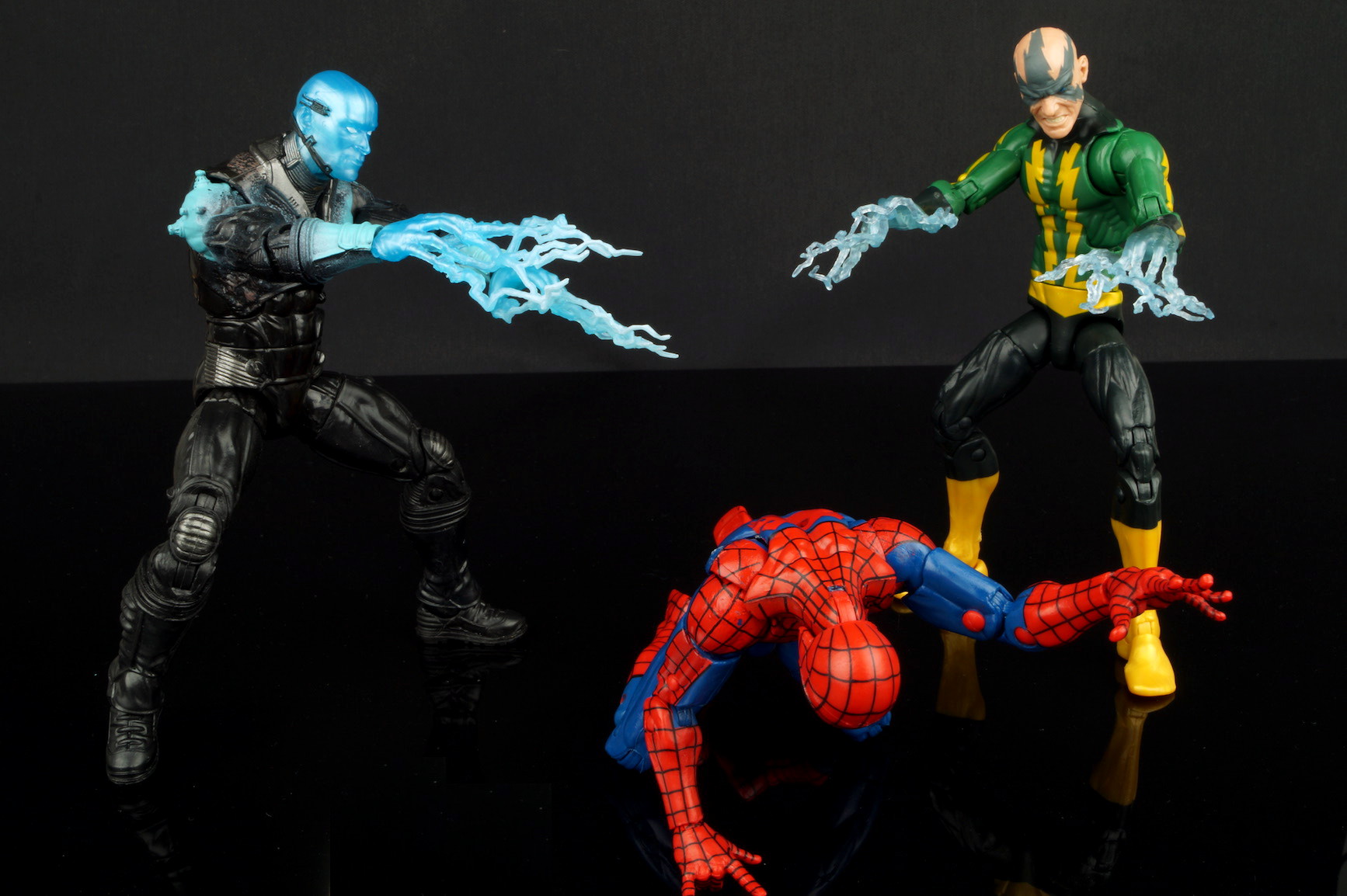 Hasbro: Marvel Legends Space Venom Series Electro