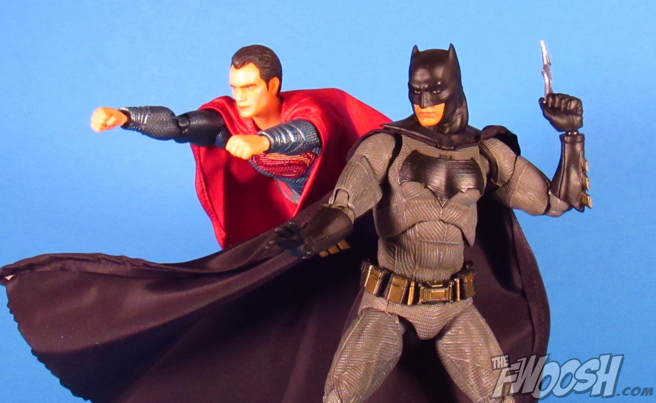 Medicom MAFEX DC Batman Versus Superman 10
