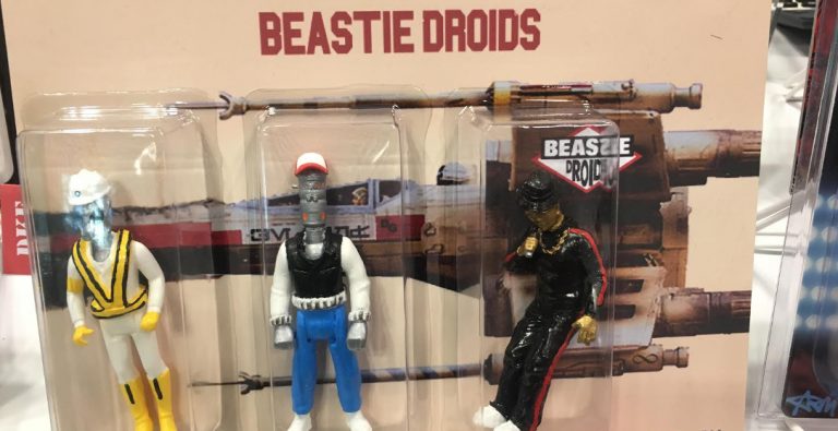 NYCC: The Weird World of Bootleg and Art Toys