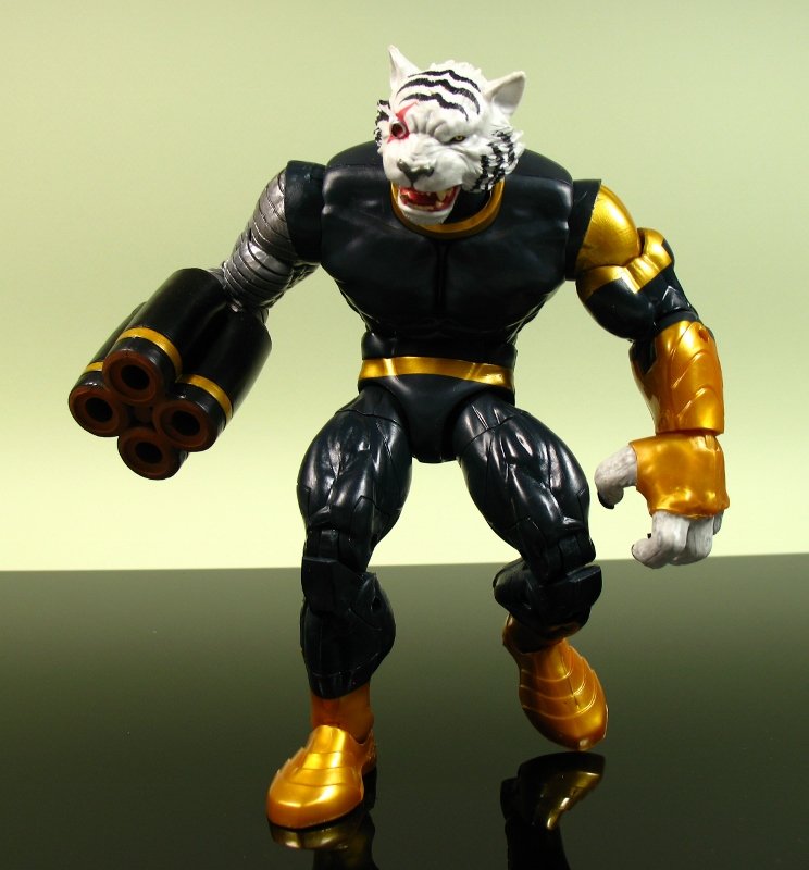 Hasbro: Marvel Legends Guardians of the Galaxy Infinite Titus BAF