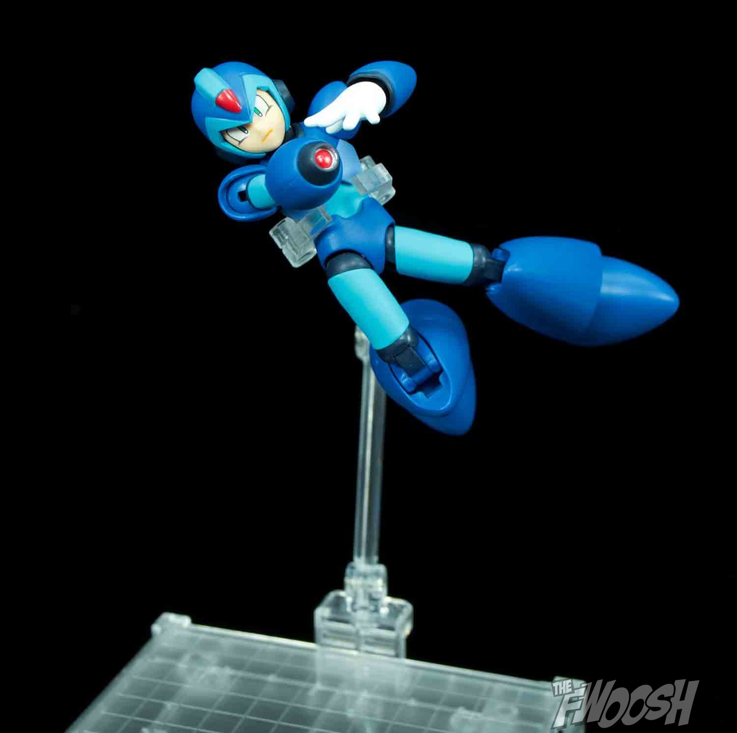 Sentinel-4-Inch-Nel-Mega-Man-X-Review-action-stand