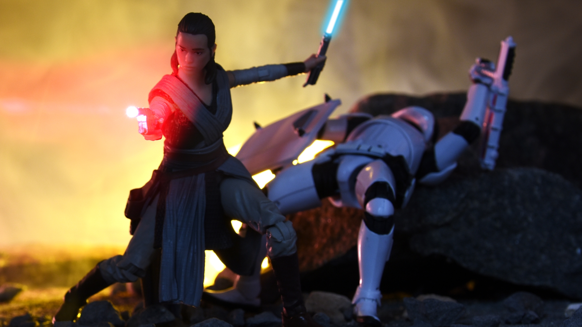 Hasbro: Black Series SDCC Rey and Luke