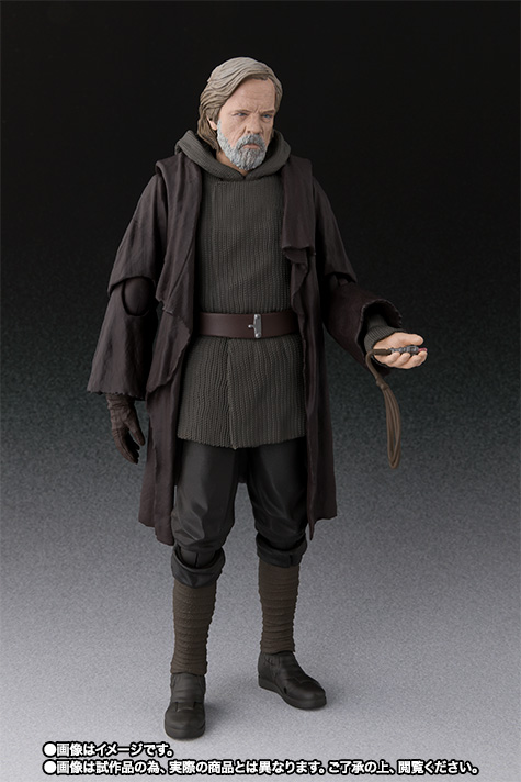 Bandai: S.H. Figuarts Star Wars: The Last Jedi Luke Skywalker ...