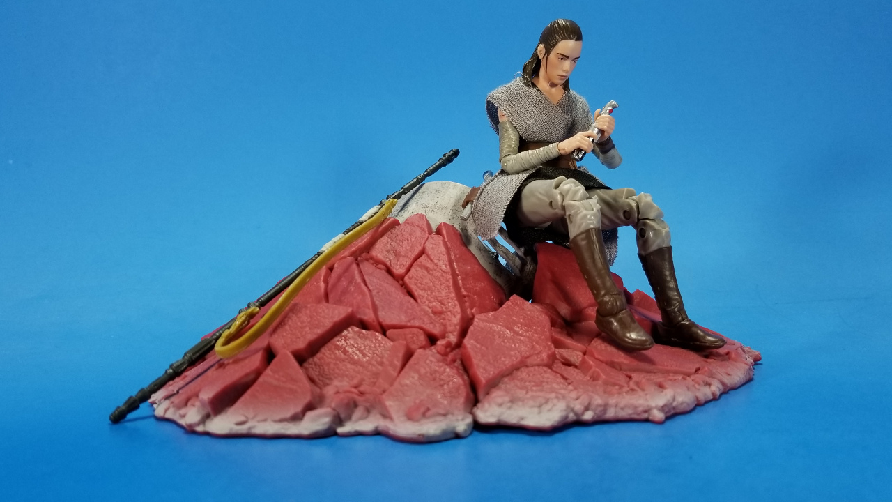 Hasbro: Star Wars Black Series The Last Jedi Rey w/ Crait Base Toys R ...