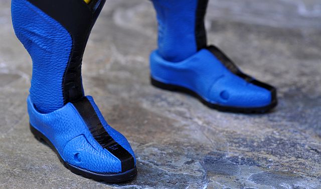 Hasbro: Marvel Legends 12-inch Wolverine