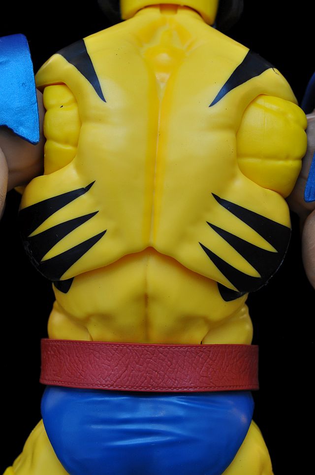 Hasbro: Marvel Legends 12-inch Wolverine