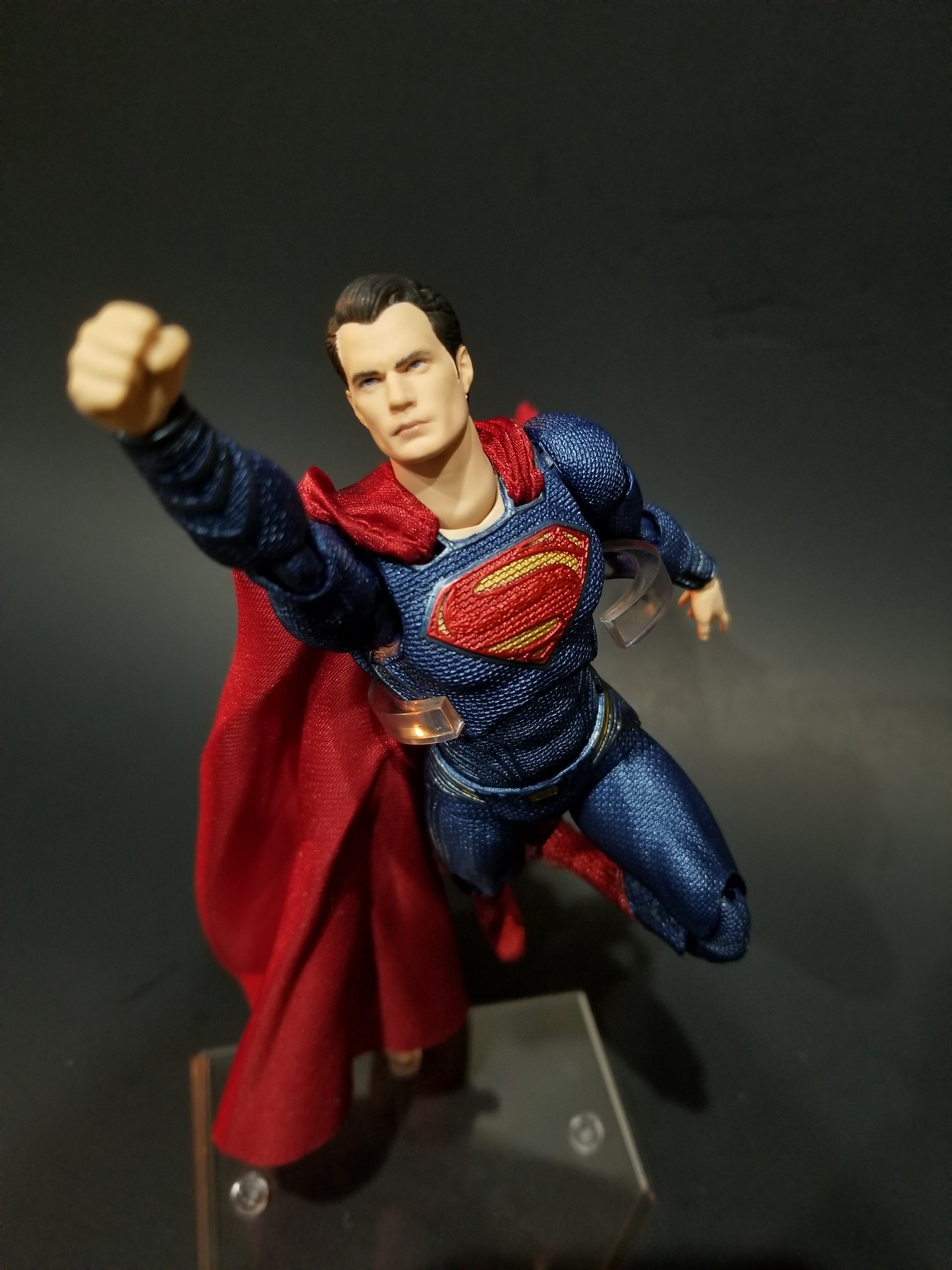 Medicom: Mafex Justice League Superman Review