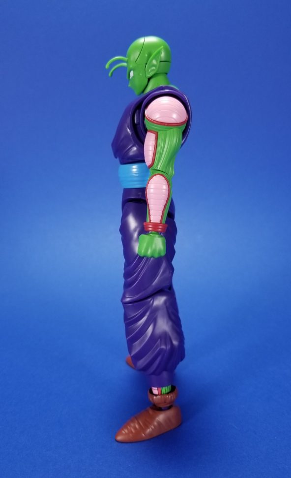 Bandai: Figure-Rise Standard Dragon Ball Z Piccolo Model Kit Video ...