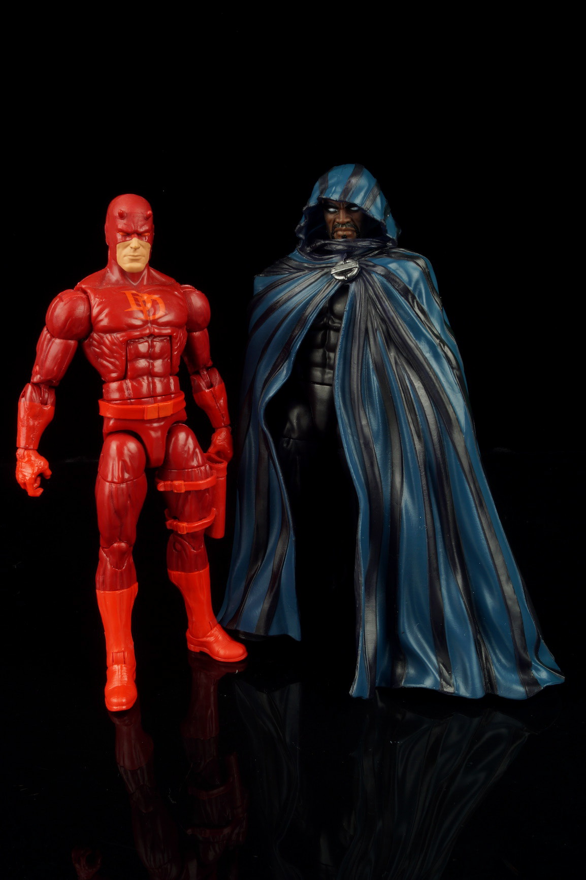 Hasbro: Marvel Legends Spider-Man SP//dr Series Cloak and Dagger Review