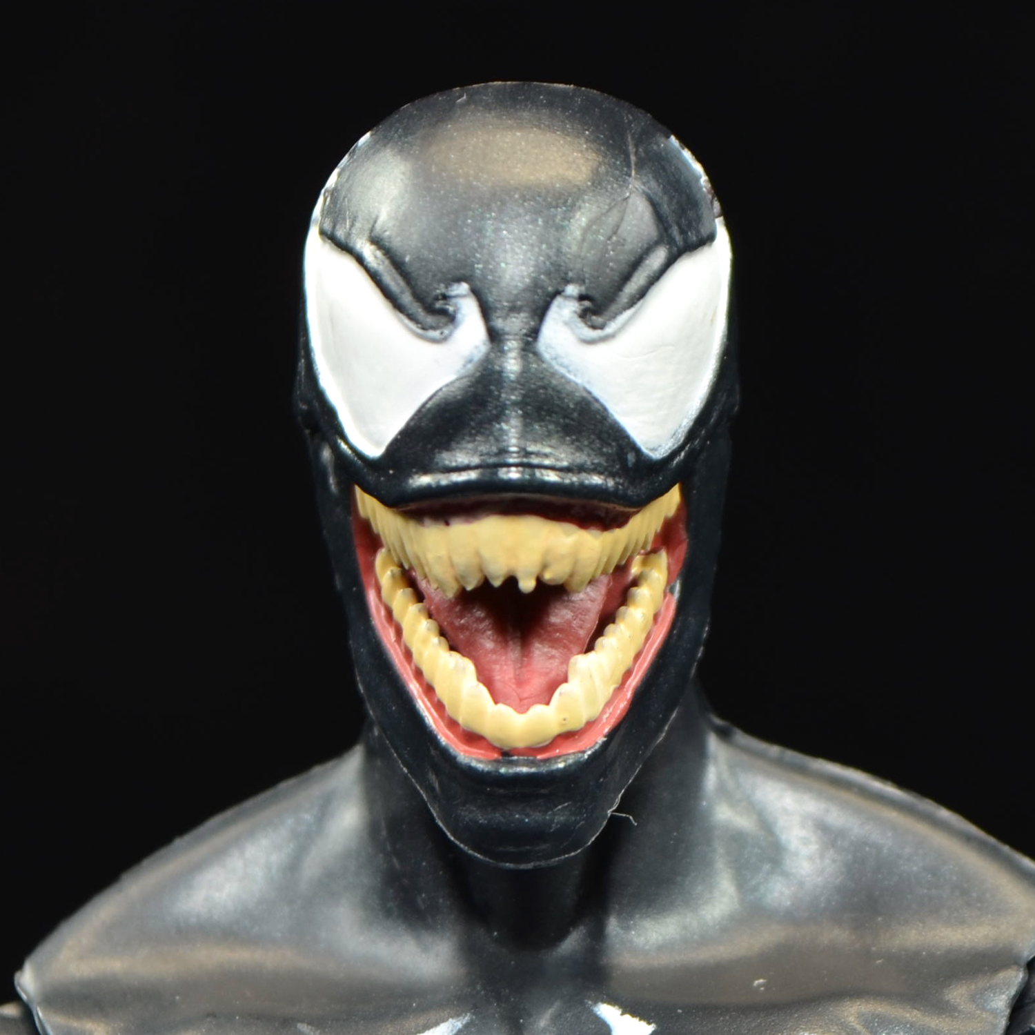 Hasbro: Marvel Legends Monster Venom Series Venom, Poison, and Scream
