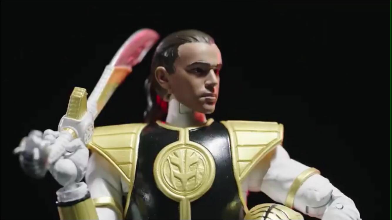 Fwoosh Weekly! MAFEX, Avengers, Power Rangers, DC Multiverse, Mezco ...