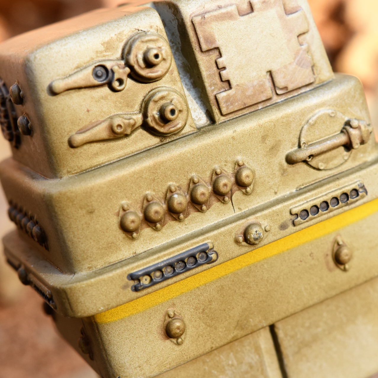 Disney: Elite Series GNK Power Droid