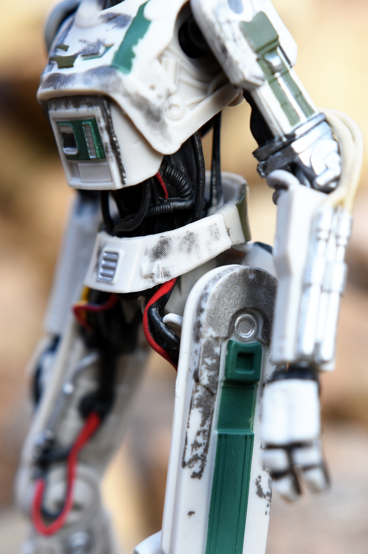 Hasbro: Star Wars Black Series L3-37 Review
