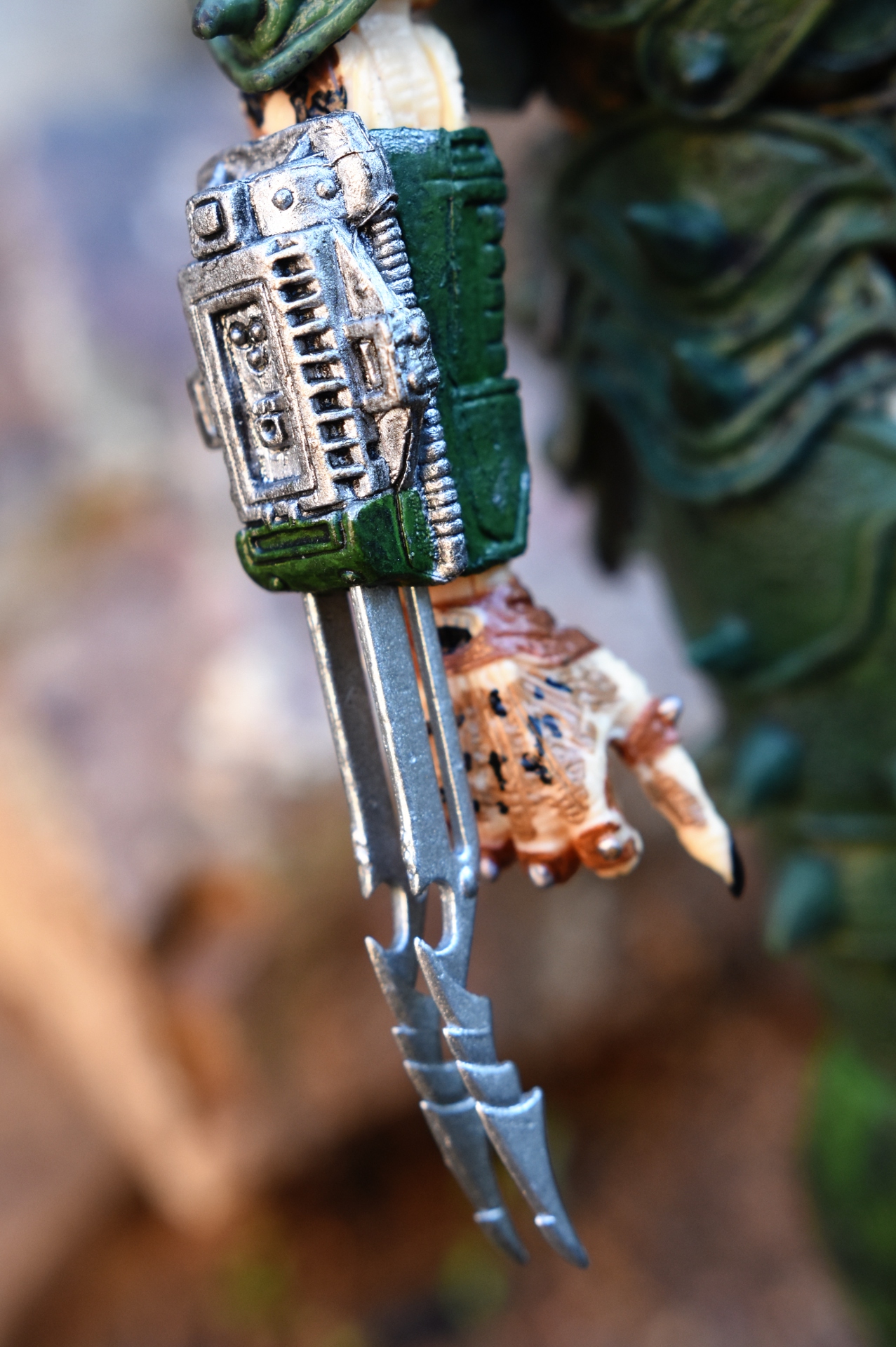 NECA: Aliens VS Predator Broken Tusk Predator