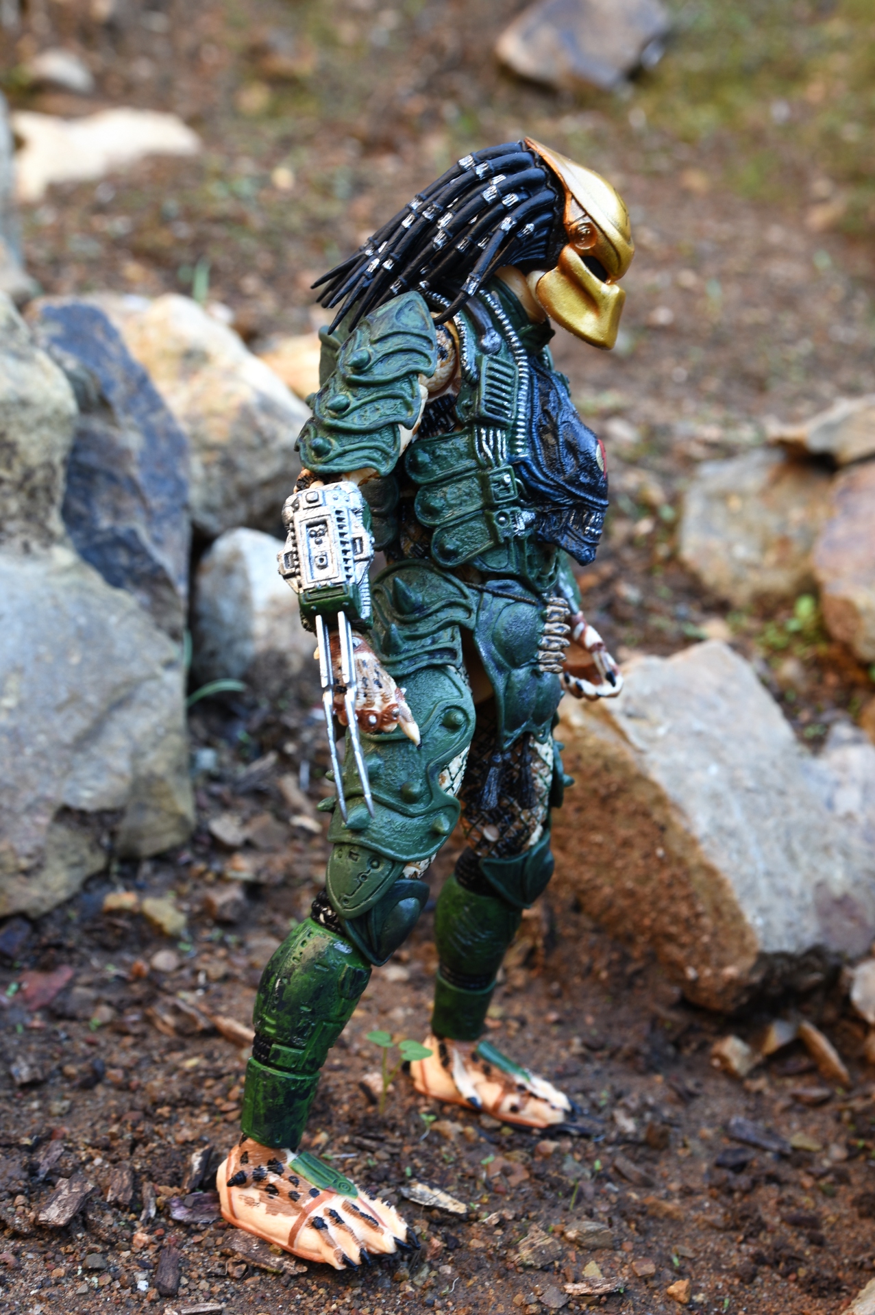 NECA: Aliens VS Predator Broken Tusk Predator