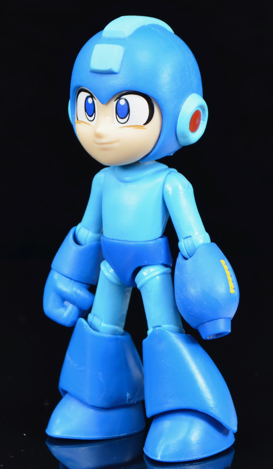 Funko-Mega-Man-Action-Figure-Series-1-Review-mega-man-turn-2