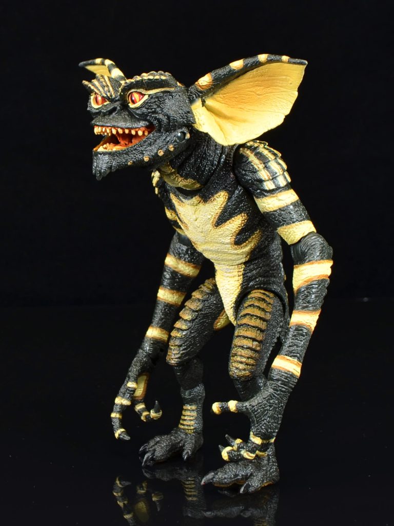 NECA: GameStop Exclusive Ultimate Gamer Gremlin Review