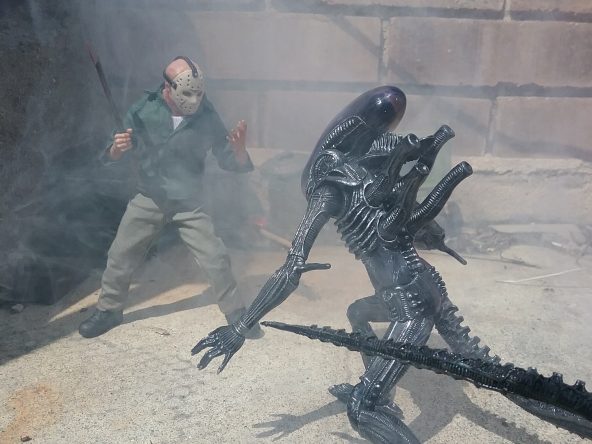 Mezco: One:12 Collective Friday The 13th Jason Voorhees Review