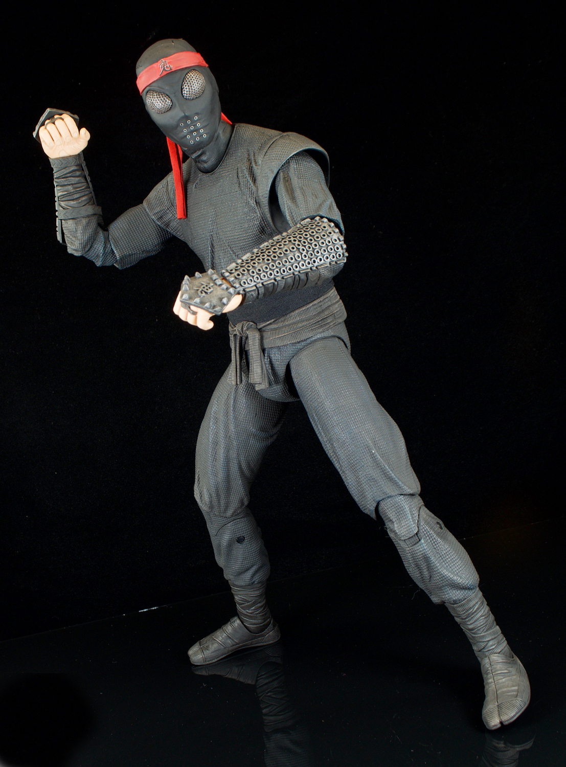 NECA-Teenage-Mutant-Ninja-Turtles-Movie-Quarter-Scale-Foot-Soldier ...