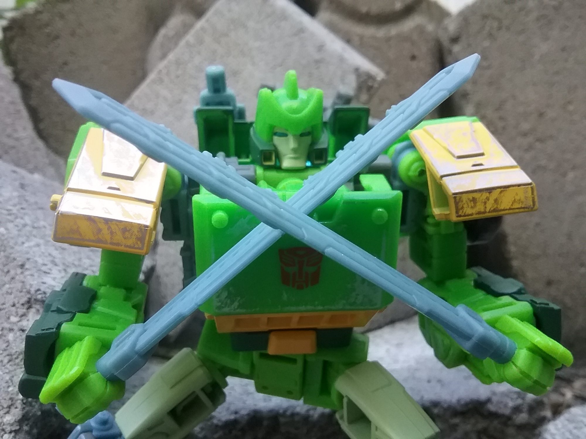 Hasbro: Transformers Siege Voyager Springer Review