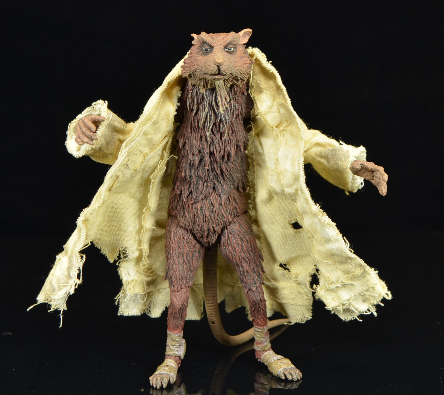 NECA-TMNT-Movie-Capture-of-Splinter-SDCC-Set-Review-open-kimono