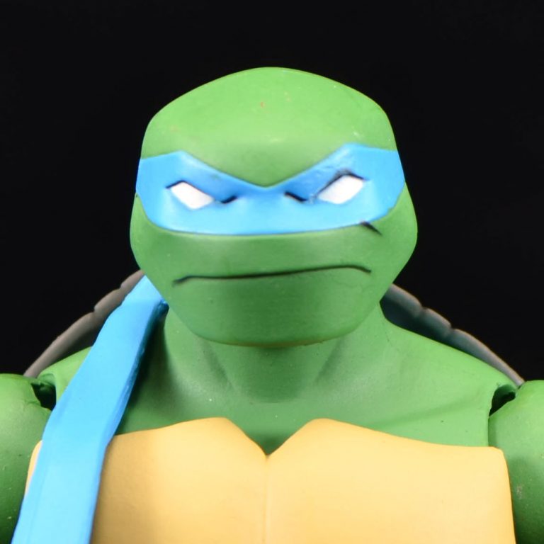 DC Collectibles: Batman vs Teenage Mutant Ninja Turtles GameStop ...